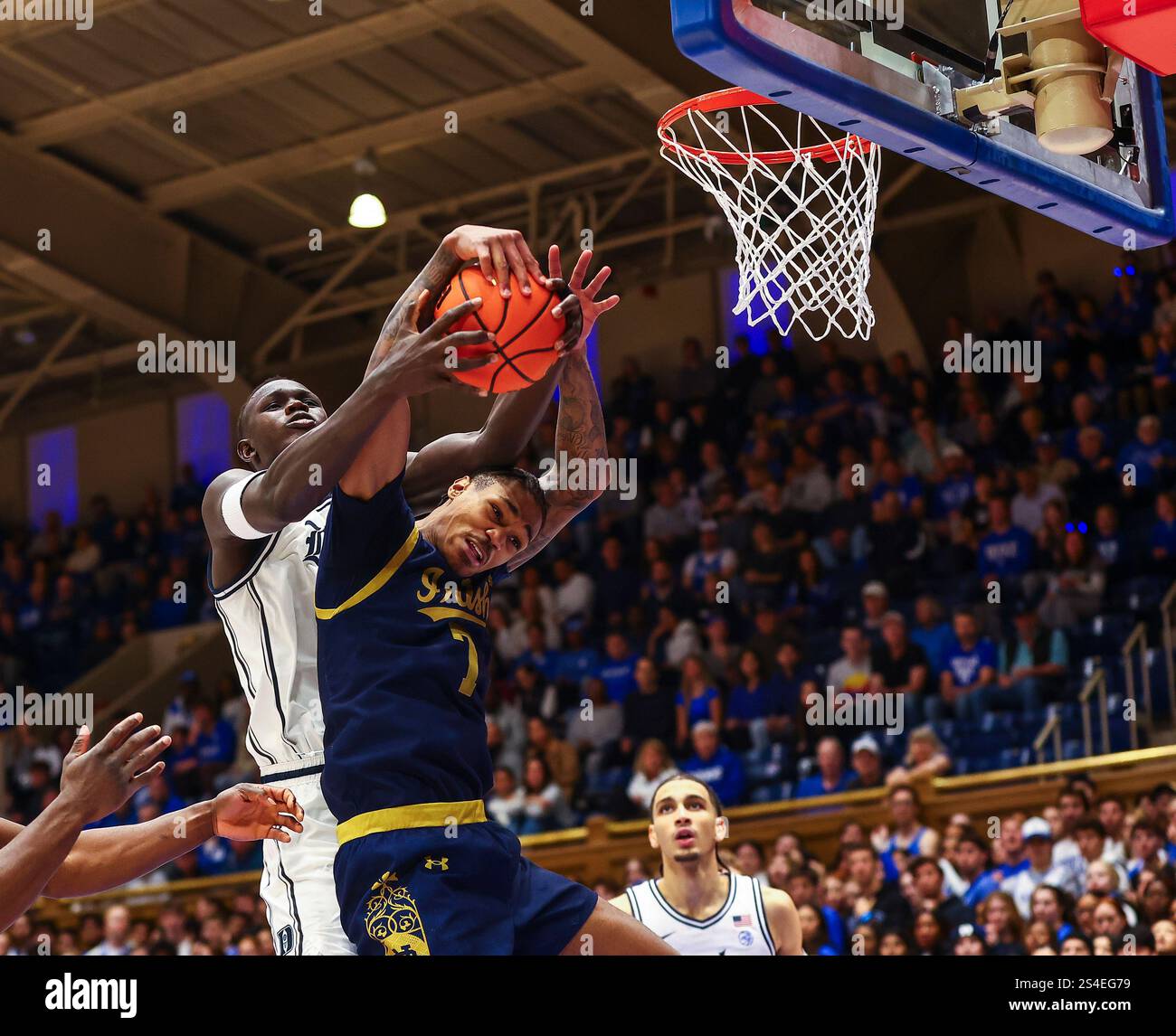 January 11, 2025: Duke center Khaman Maluach (9) reaches over Notre ...