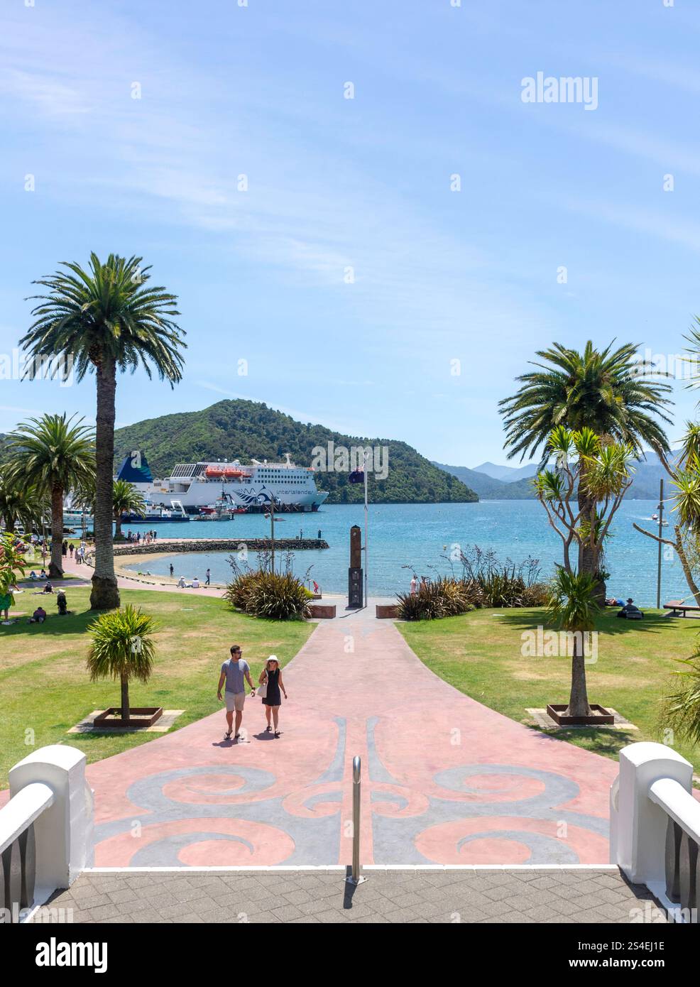 Marlborough Sounds from Picton Memorial Park, Picton (Waitohi ...
