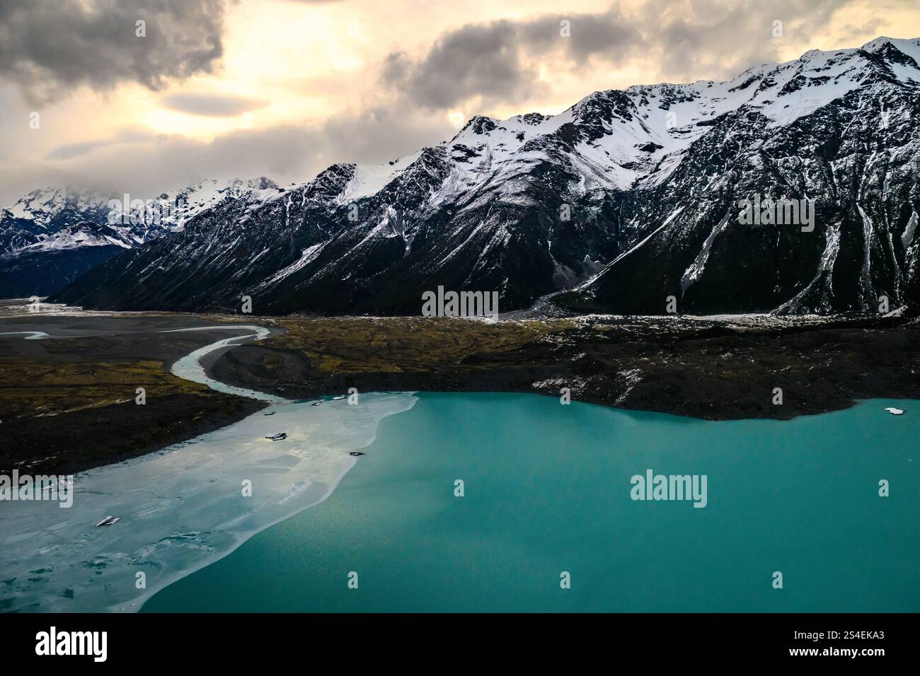 Aerial views of Aoraki/Mount Cook National Park via Helicopter Stock ...