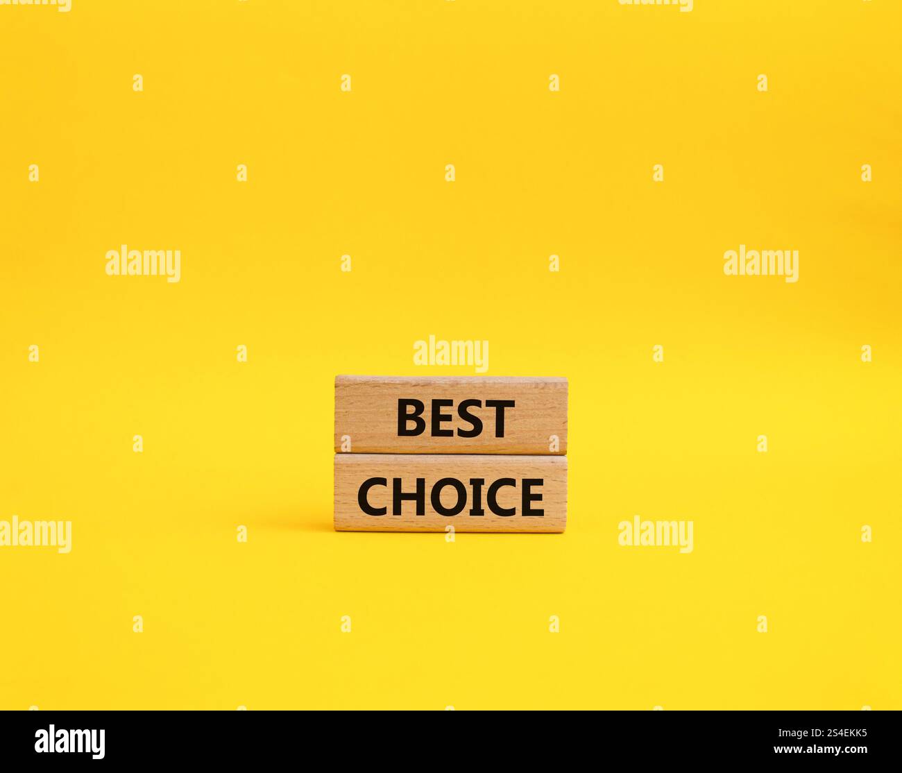 Best choice symbol. Wooden blocks with words Best choice. Beautiful ...