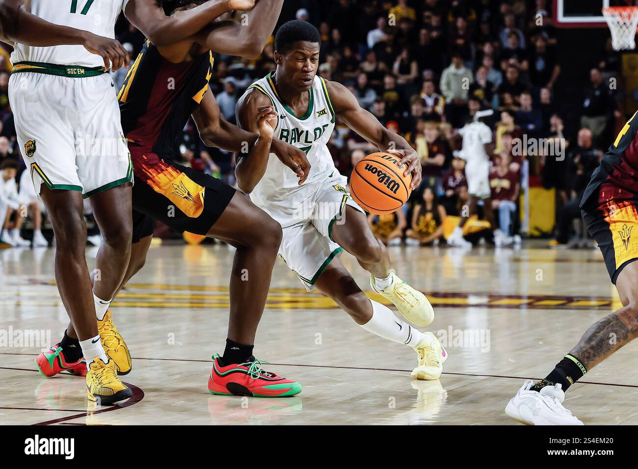 TEMPE, AZ - JANUARY 11 Baylor Bears guard VJ Edgecombe (7) drives to ...