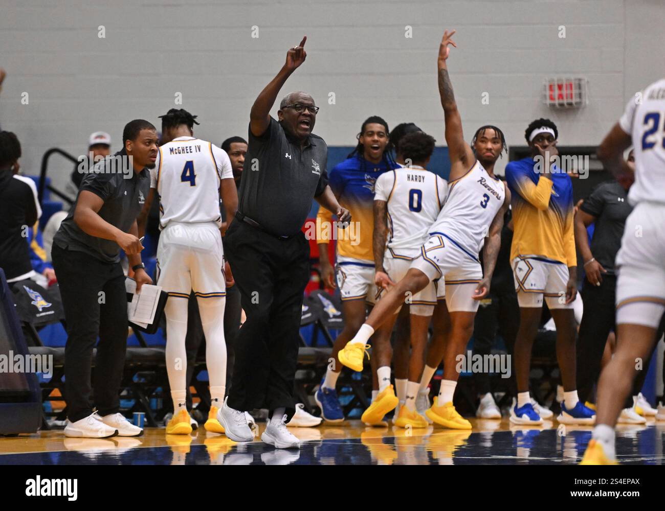 BAKERSFIELD, CA - JANUARY 11: Cal State Bakersfield Roadrunners head ...