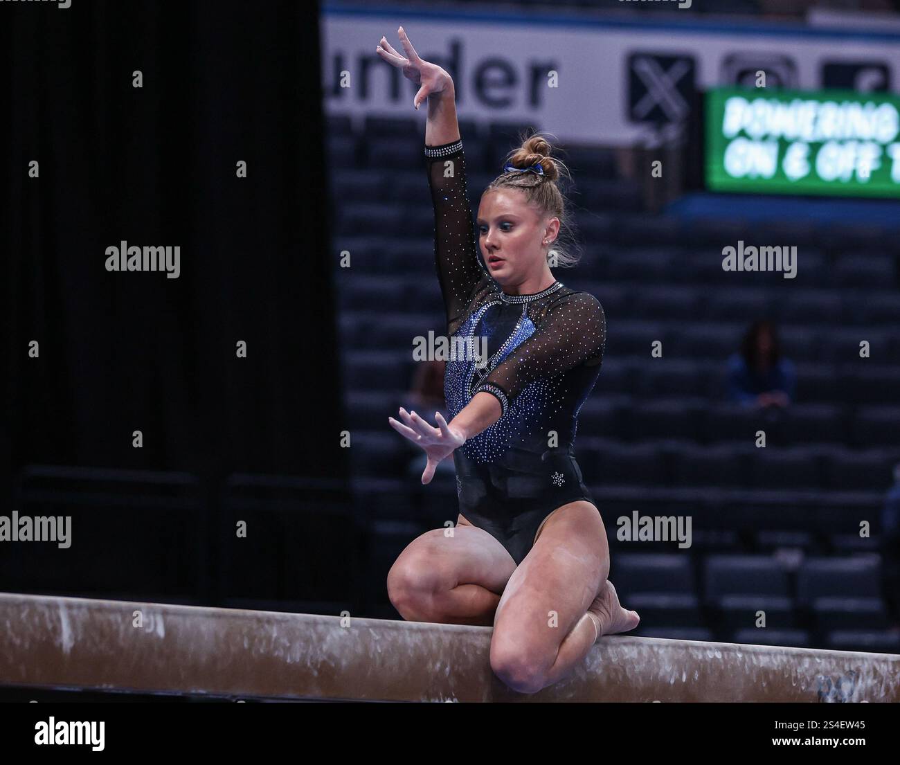 Oklahoma City, OK, USA. 11th Jan, 2025. Kentucky's Chesney Bennett on ...
