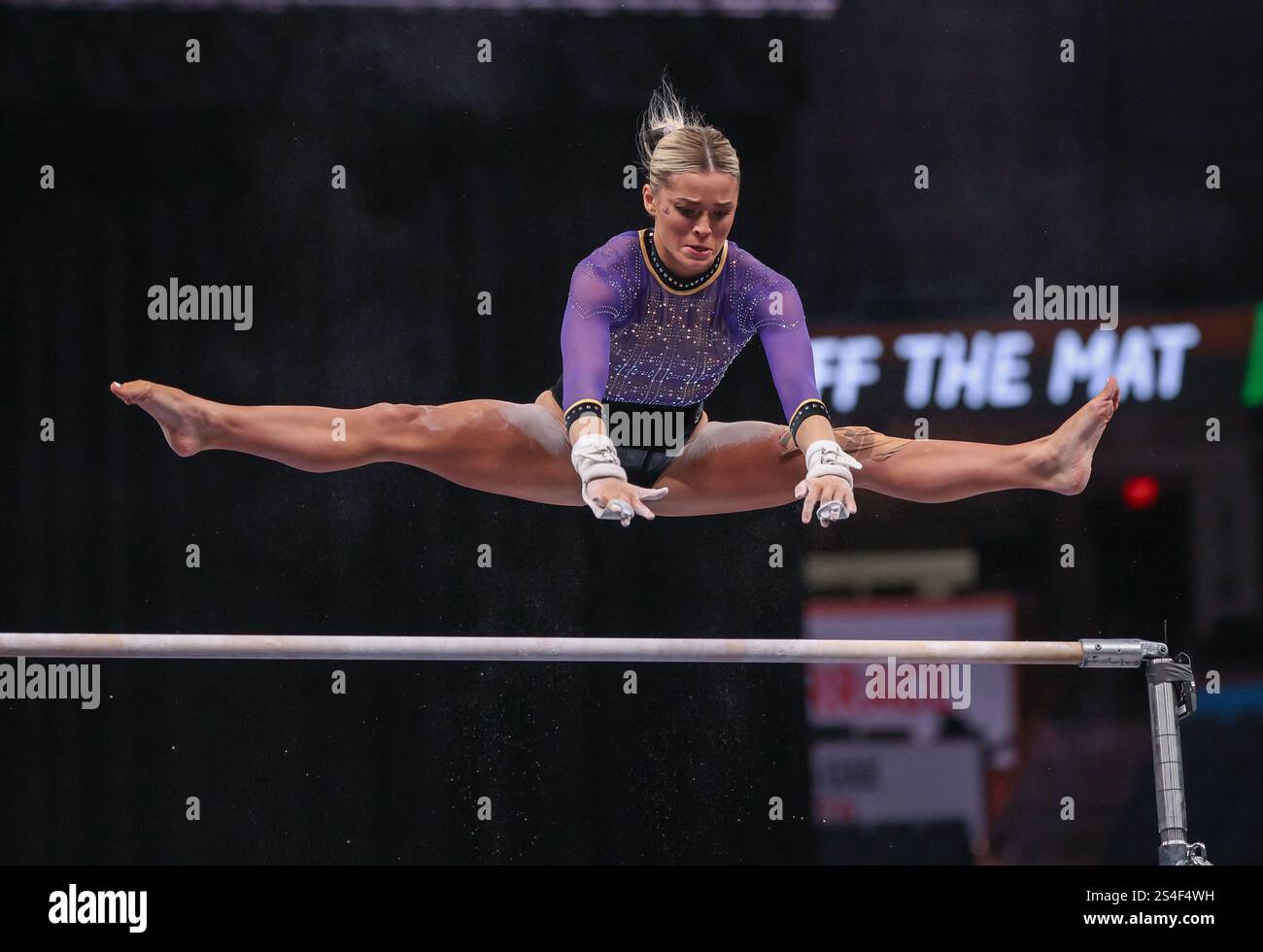 Oklahoma City Ok Usa 11th Jan 2025 Lsus Olivia Dunne On The