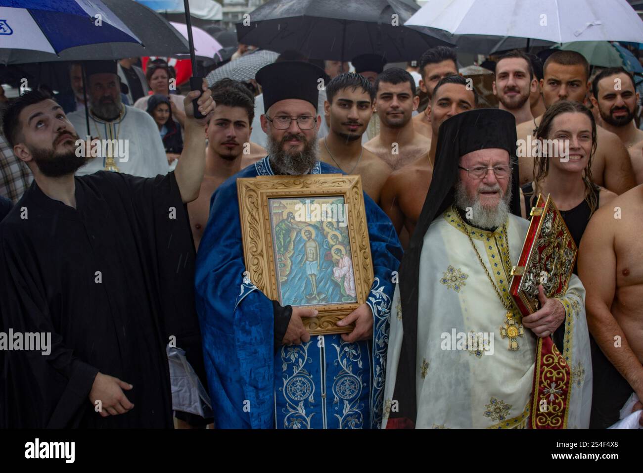 Melbournes greek orthodox community hi-res stock photography and images ...