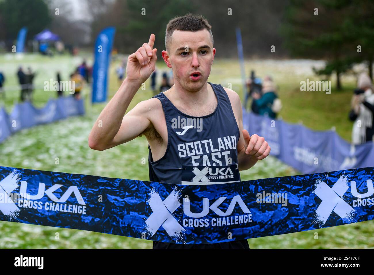 Jamie Crowe crosses the line to win the Snior championship at the 2025 ...