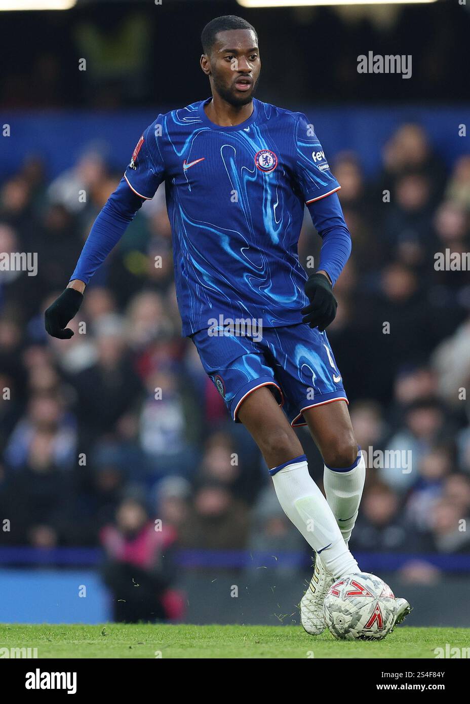 London, UK. 11th Jan, 2025. Tosin Adarabioyo of Chelsea during the FA ...