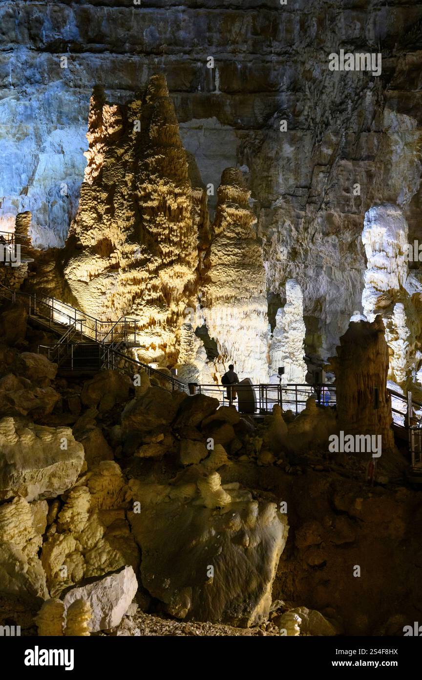 Frasassi, Genga. Italy. The Frassasi Caves (Grotte di Frasassi ...