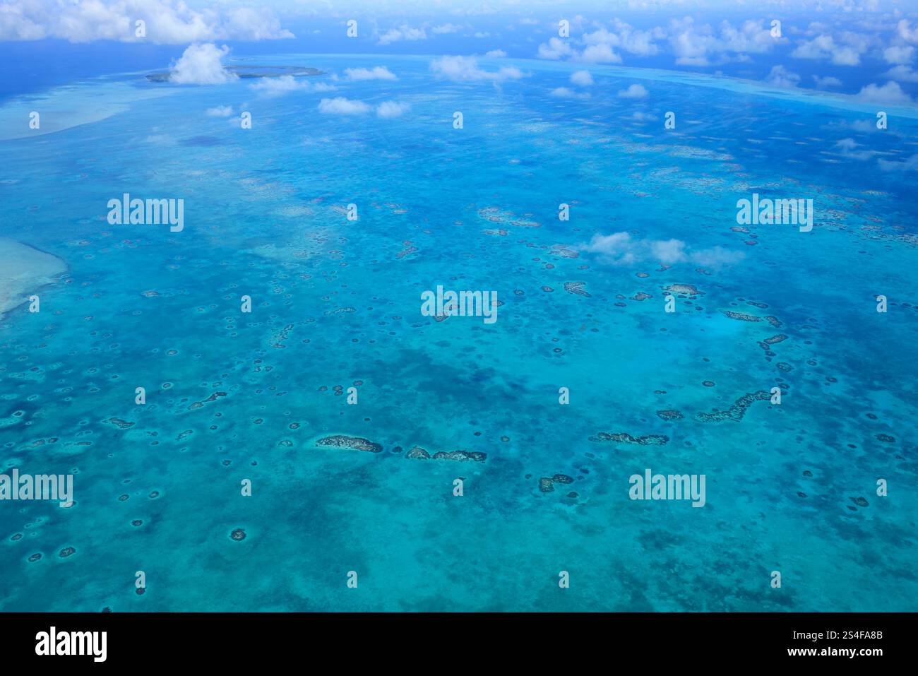 Aerial view of the Belize Barrier Reef Stock Photo - Alamy