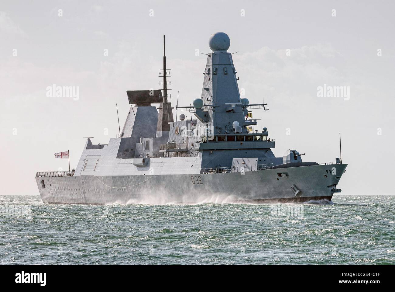 HMS Daring (D32), a Type 45 destroyer operated by the Royal Navy (RN ...