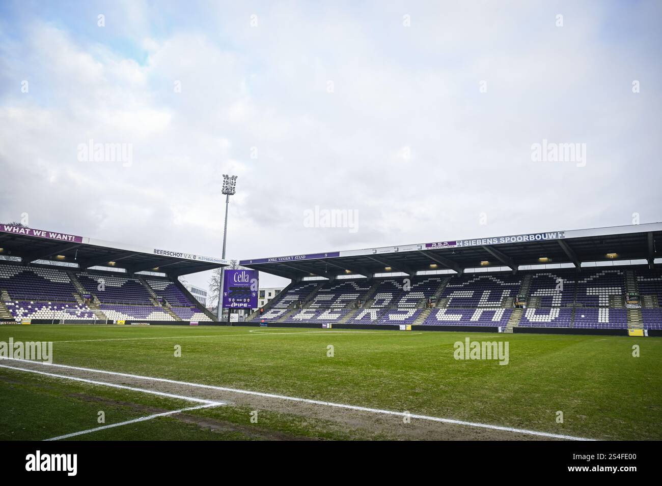 Antwerp, Belgium. 12th Jan, 2025. Beerschot's 't Kiel Olympisch Stadion ...