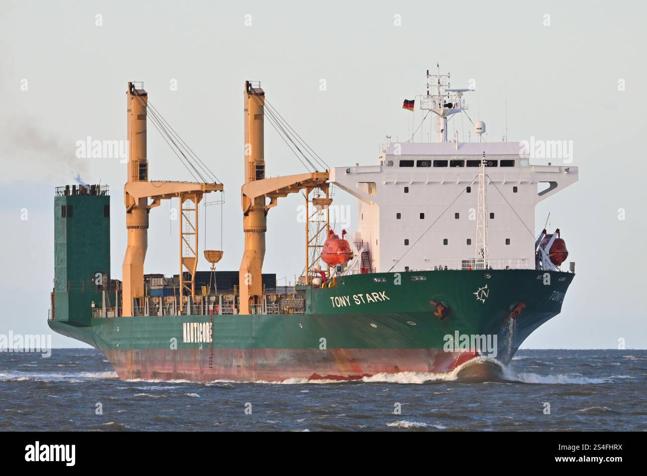 Tony stark hi-res stock photography and images - Alamy