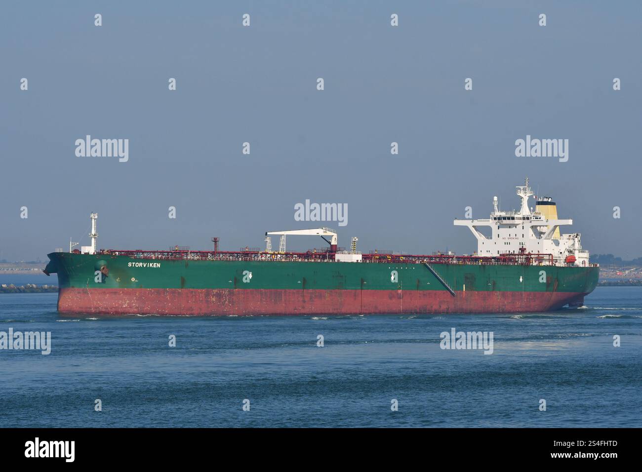 Aframax Crude Oil Tanker STORVIKEN at the port of Rotterdam Stock Photo ...