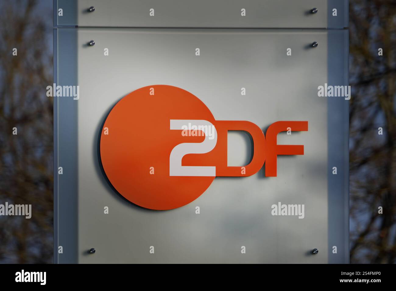 Das Sendezentrum 2 des ZDF, Zweites Deutsches Fernsehen, 3sat, arte ...