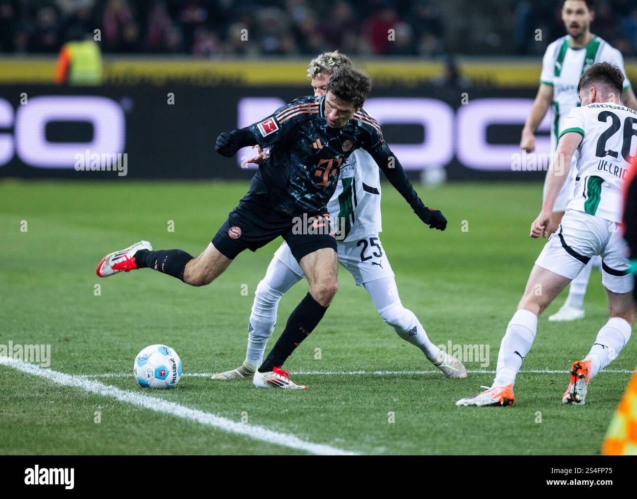 Moenchengladbach, Borussia-Park, 11.01.2025: Thomas Mueller (FC Bayern ...