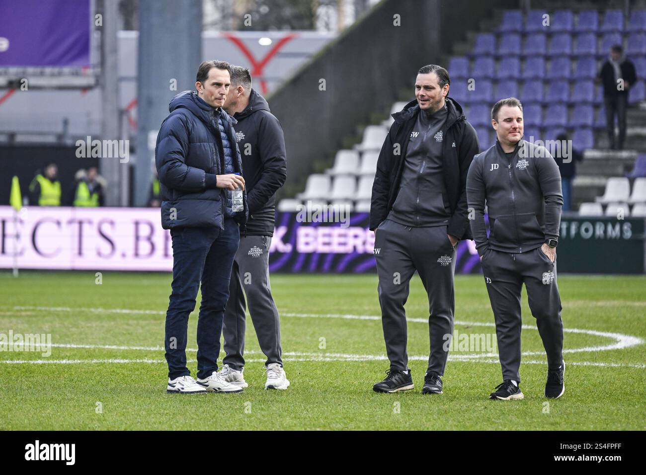 Antwerp, Belgium. 12th Jan, 2025. Antwerp's head coach Jonas De Roeck ...