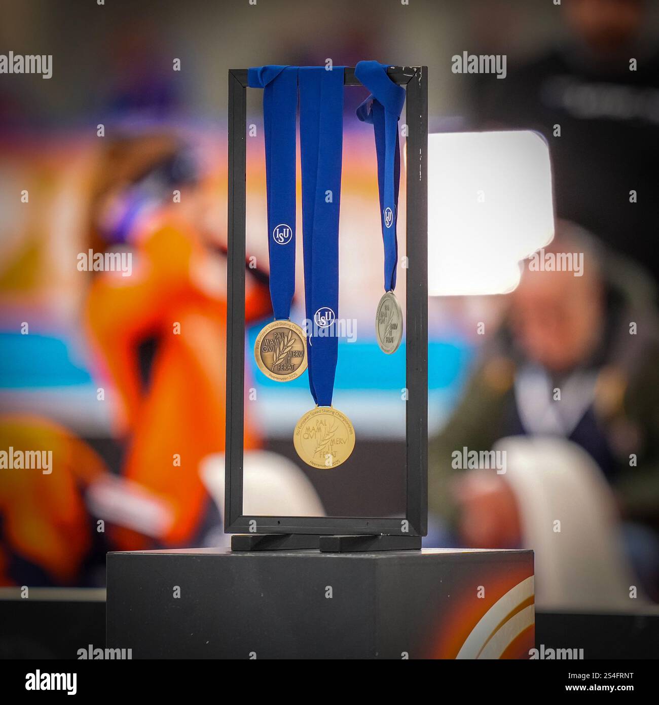 Ice skating medals hi-res stock photography and images - Alamy