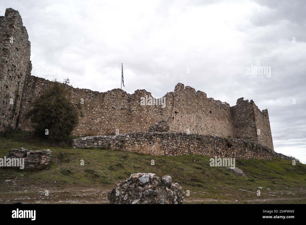Aerial view castle platamon hi-res stock photography and images - Alamy