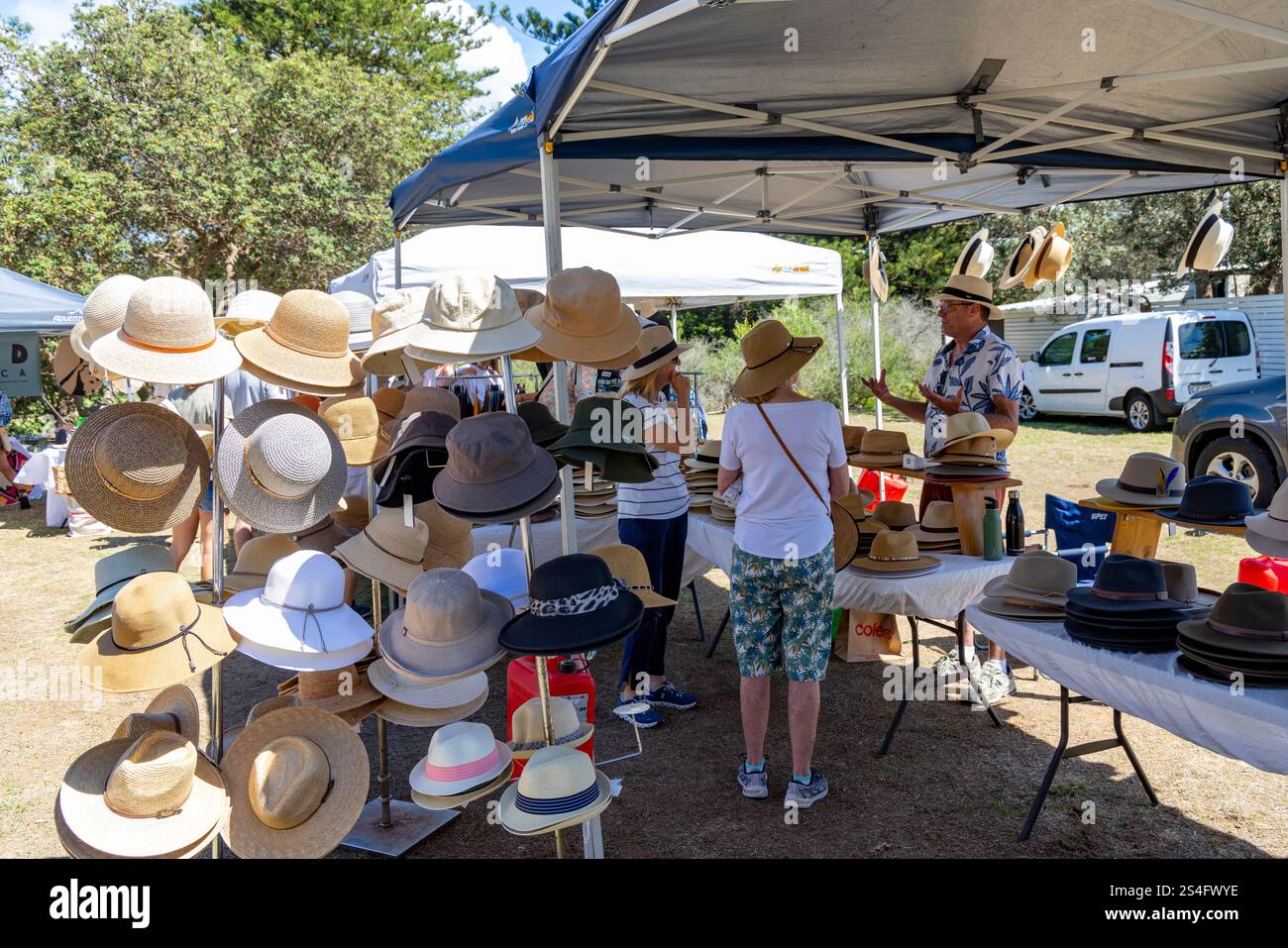 Palm Beach,Sydney,Australia, Palm beach weekend market with hattery ...