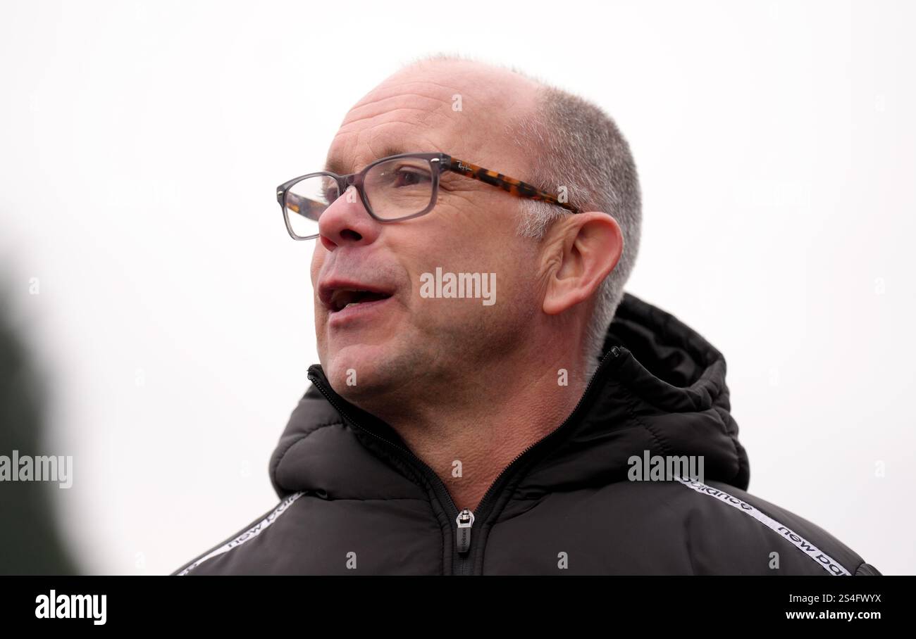Tamworth manager Andy Peaks before the Emirates FA Cup third round ...