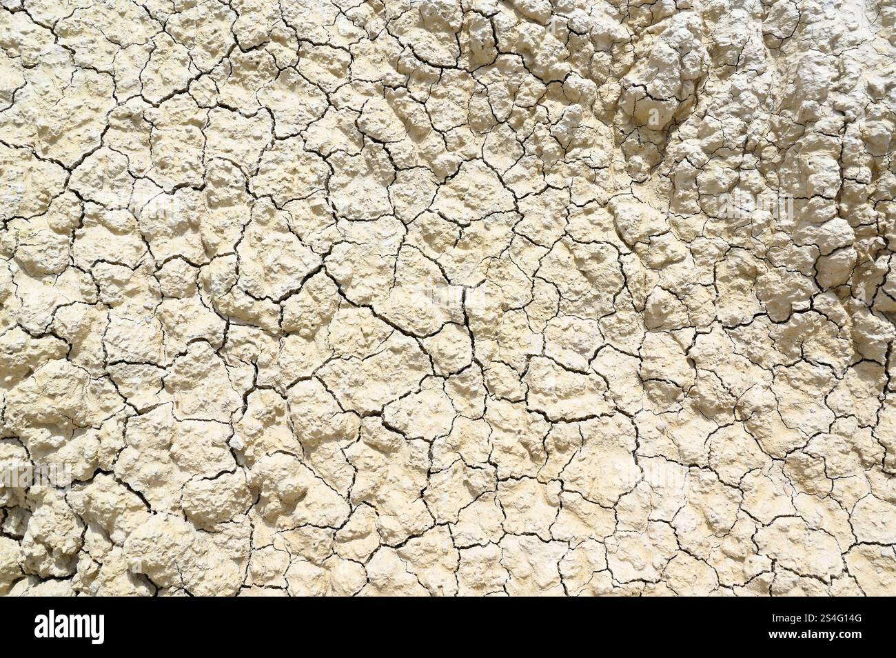 Dry cracks erosion sediment background geology in biosphere Reserve ...