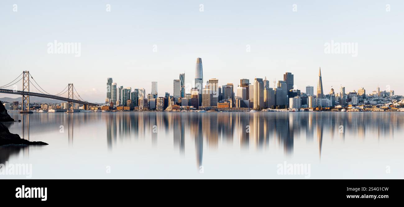 High resolution san francisco skyline hi-res stock photography and ...