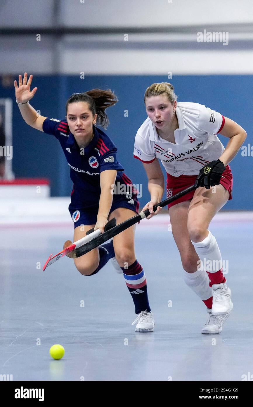 Mannheim, Deutschland. 12th Jan, 2025. v.li.: Fiona Felber (MHC, 6 ...