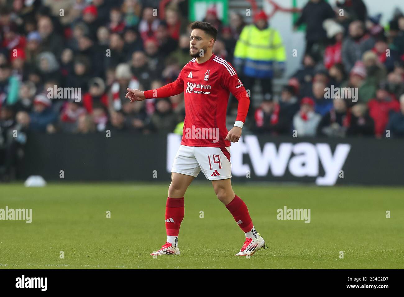 Nottingham, UK. 11th Jan, 2025. Nottingham Forest defender Álex Moreno ...