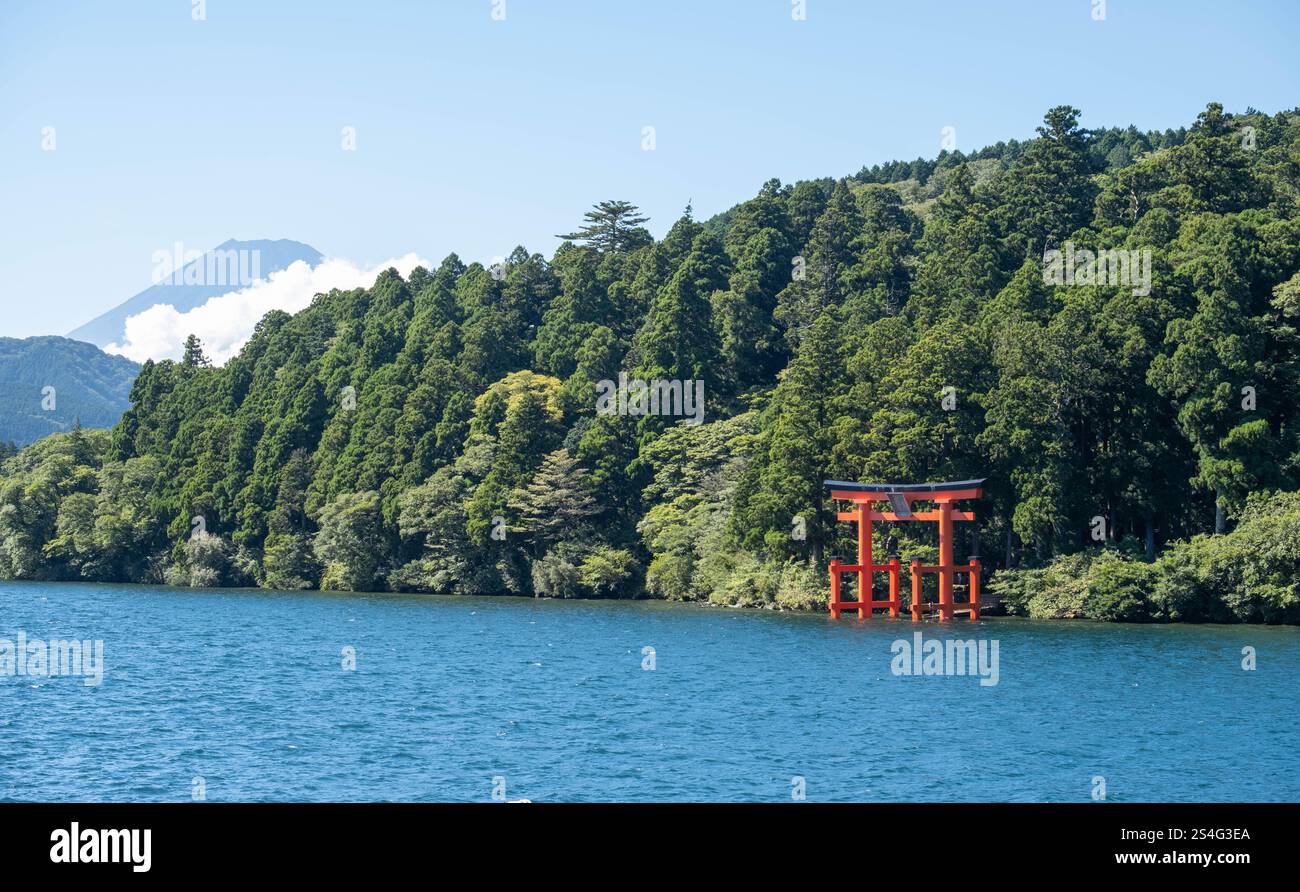 A“red gate of peace” (heiwa no torii) in Hakone-jinja shrine in ...