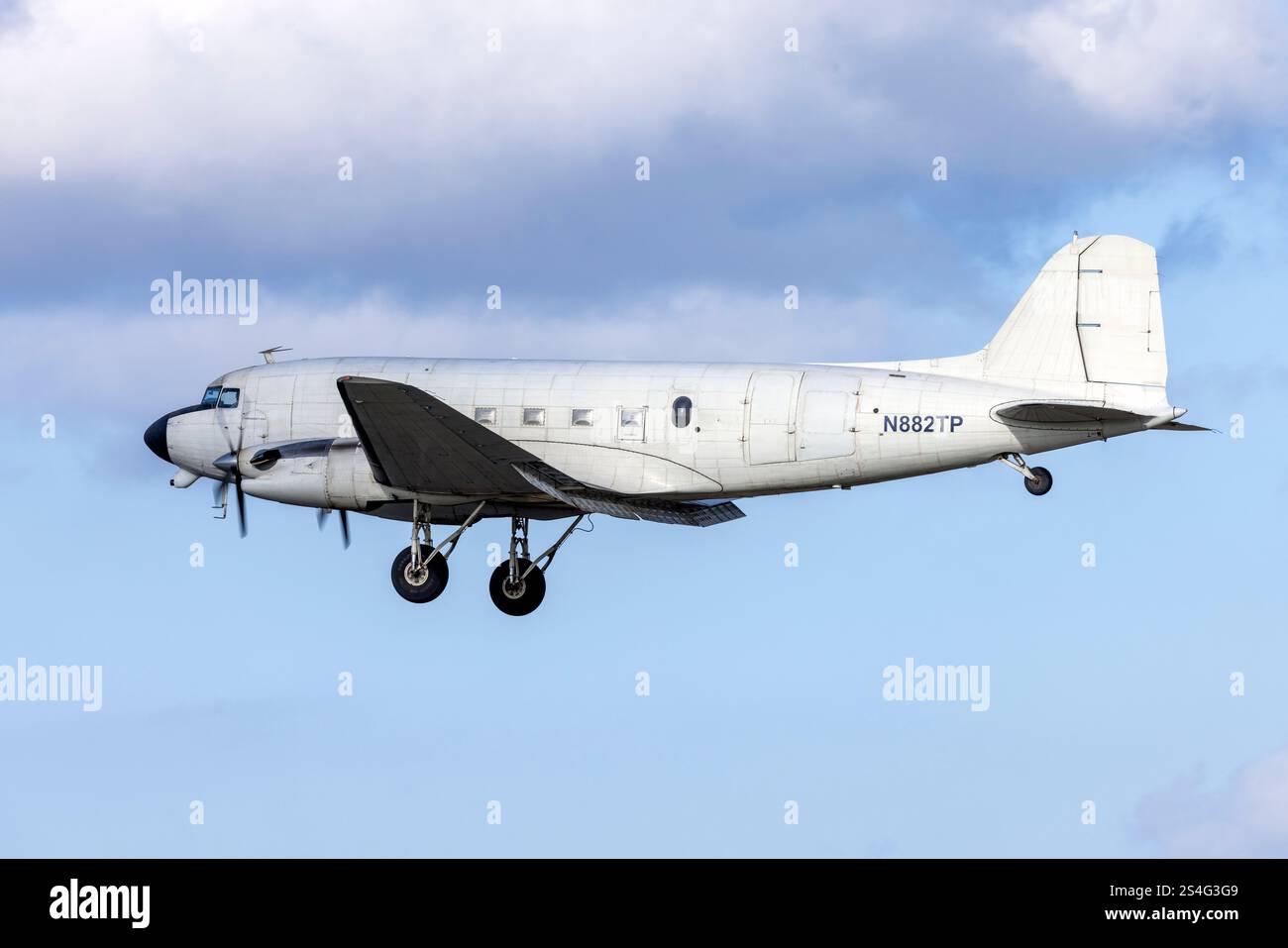 National Test Pilot School Douglas DC-3-65TP (REG: N882TP) on finals ...