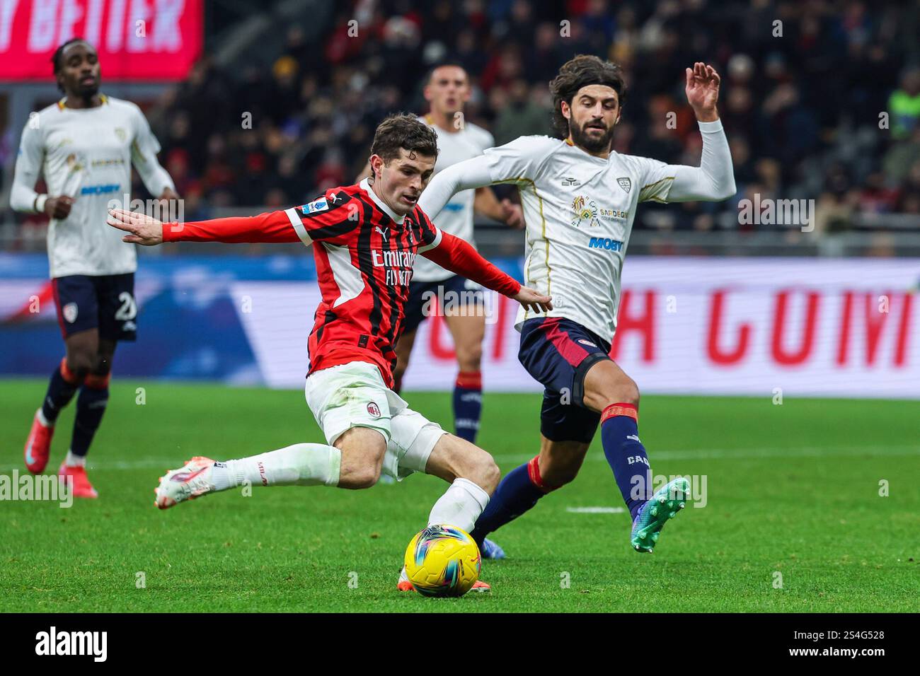 Milan, Italien. 11th Jan, 2025. (L-R) Christian Pulisic of AC Milan ...