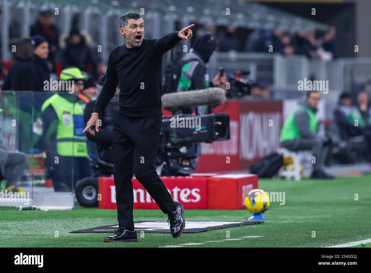 Milan, Italien. 11th Jan, 2025. Sergio Conceicao Head Coach of AC Milan ...