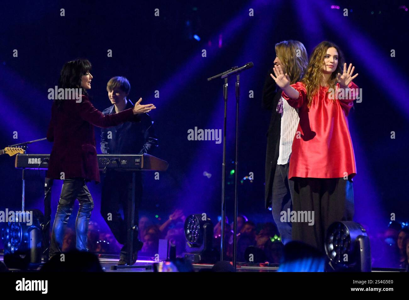 Nena, Simeon Kerner, Sakias Kerner und Larissa Kerner in der TV Show Schlagerchampions - Das ...