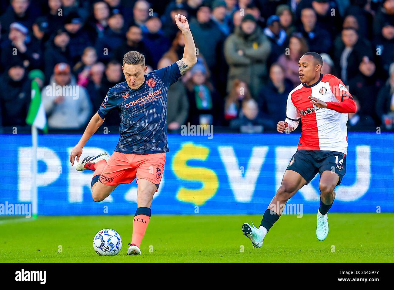 Rotterdam, Netherlands. 12th Jan, 2025. ROTTERDAM, 12-1-2025, Stadium de Kuip, Eredivisie, 2024/ ...