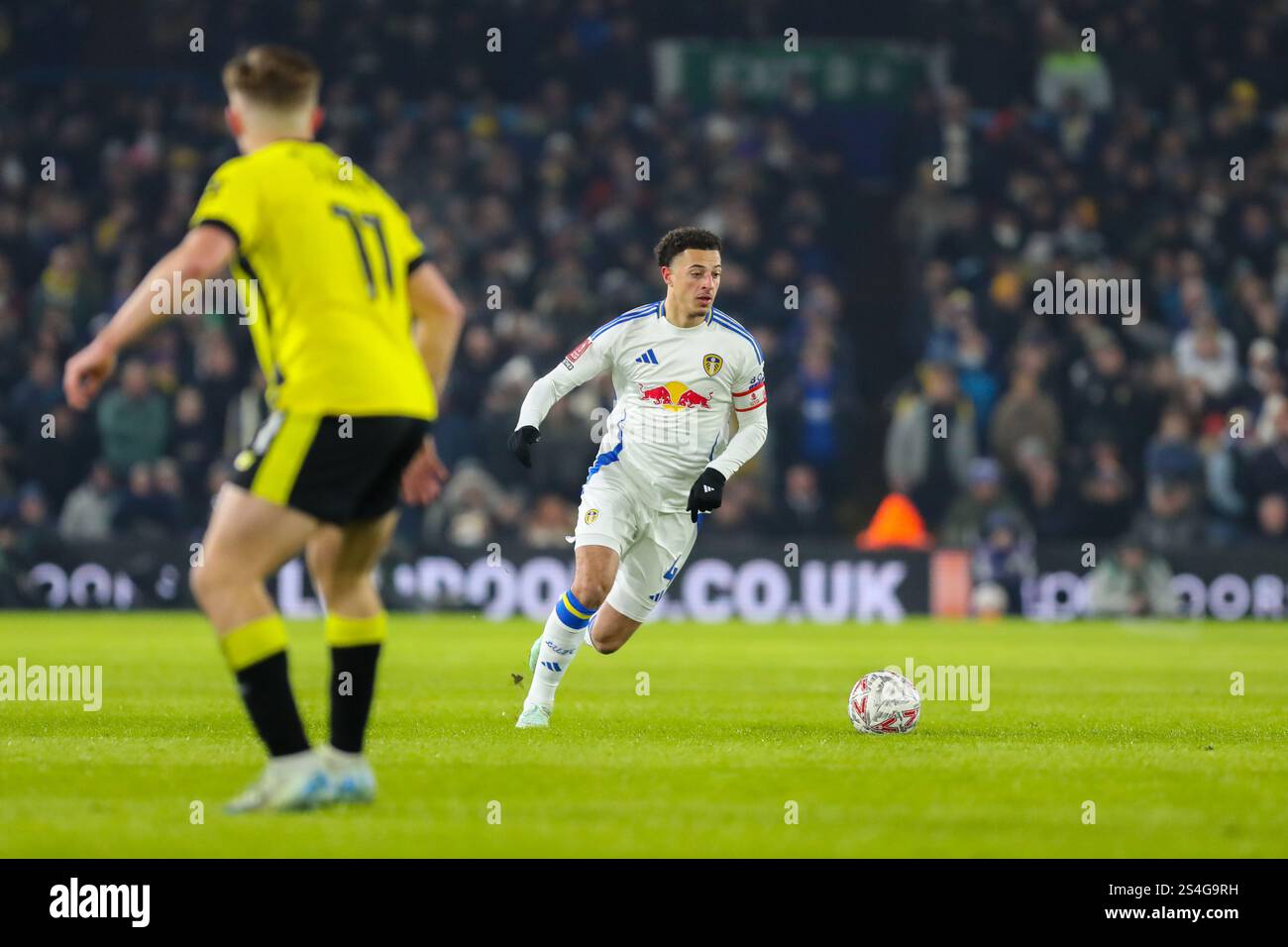 Elland Road Stadium, Leeds, England - 11th January 2025 Ethan Ampadu (4 ...