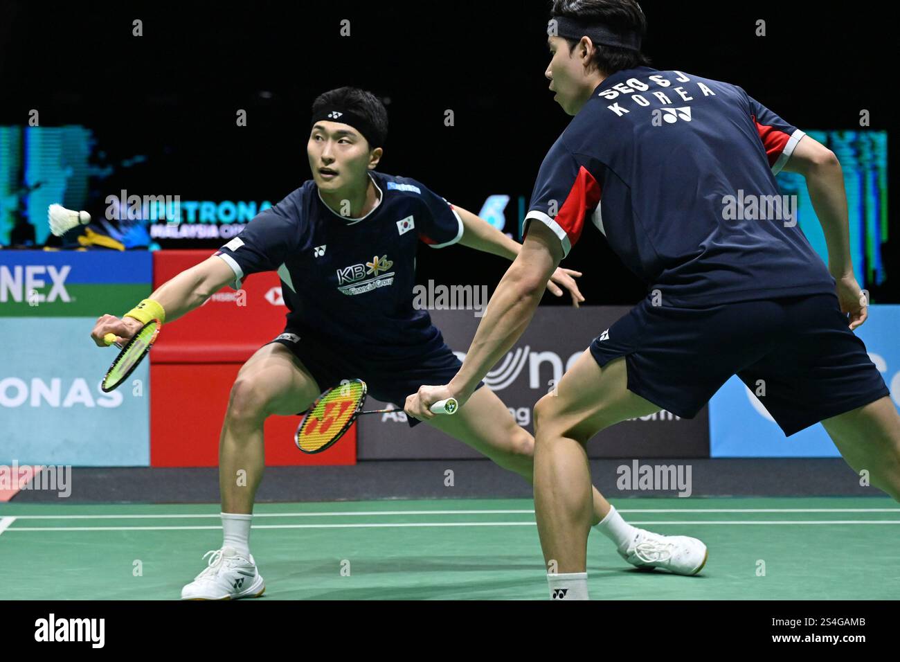 Kuala Lumpur, Malaysia. 12th Jan, 2025. Kim Won Ho (L) /Seo Seung Jae ...