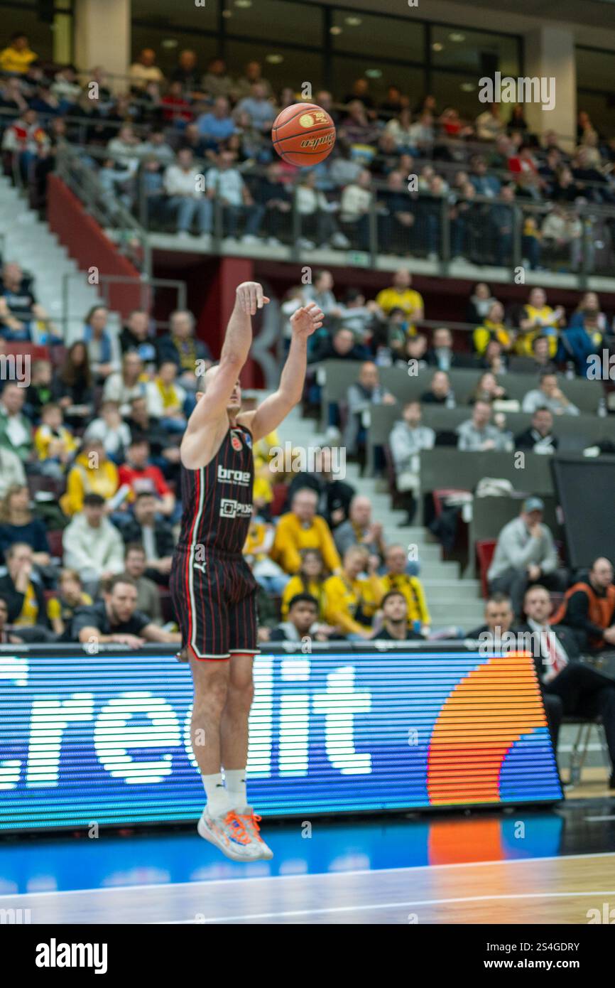 Karsten Tadda (Bamberg Baskets, #09), GER, MHP Riesen Ludwigsburg vs ...