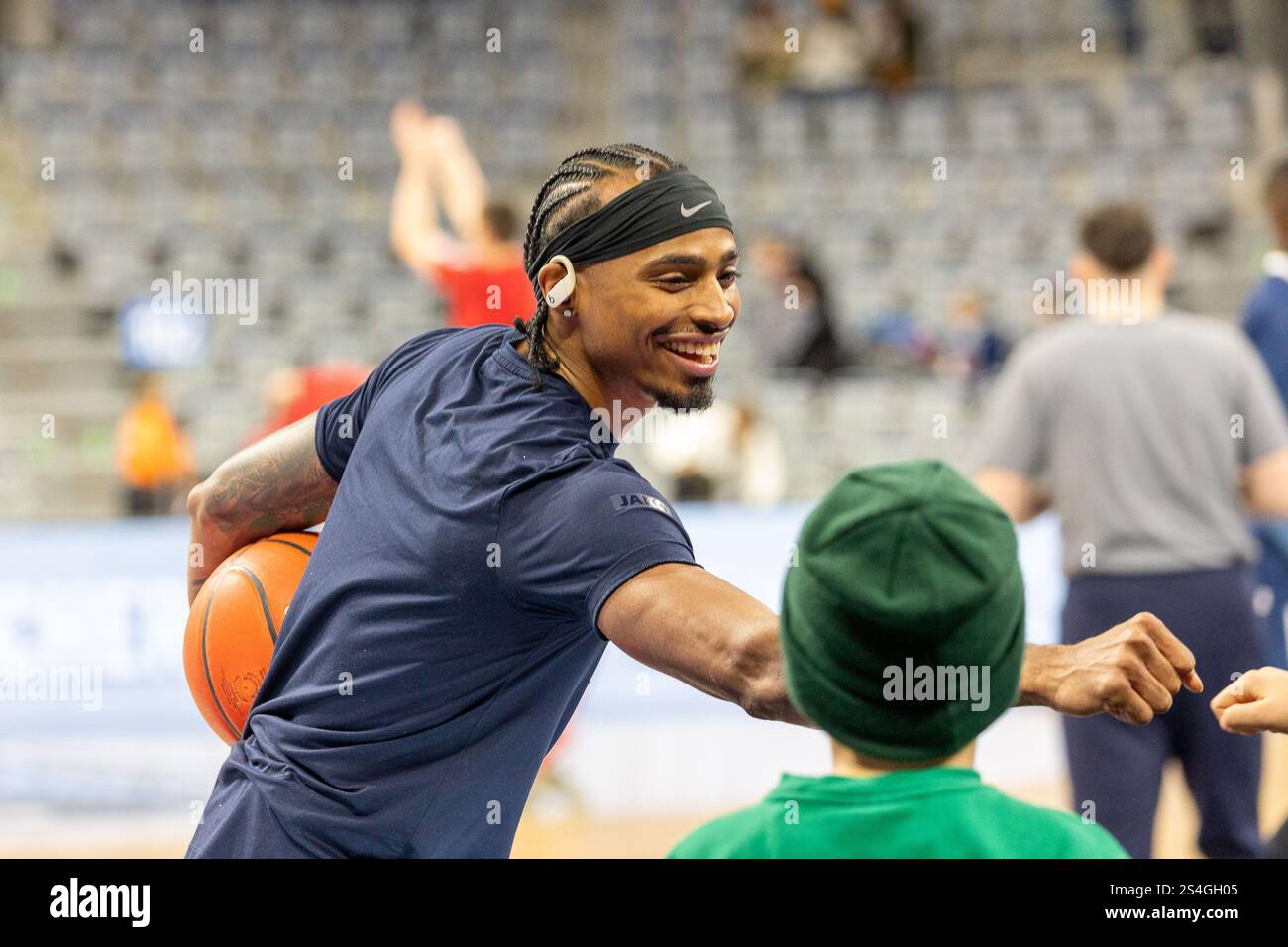 Michael Weathers (MLP Academics Heidelberg, #20), Fans, Lachen, MLP ...