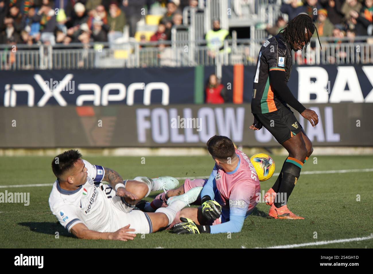 Venice, Italy. 12th Jan, 2025. Interâ??s Lautaro Javier Martinez in ...