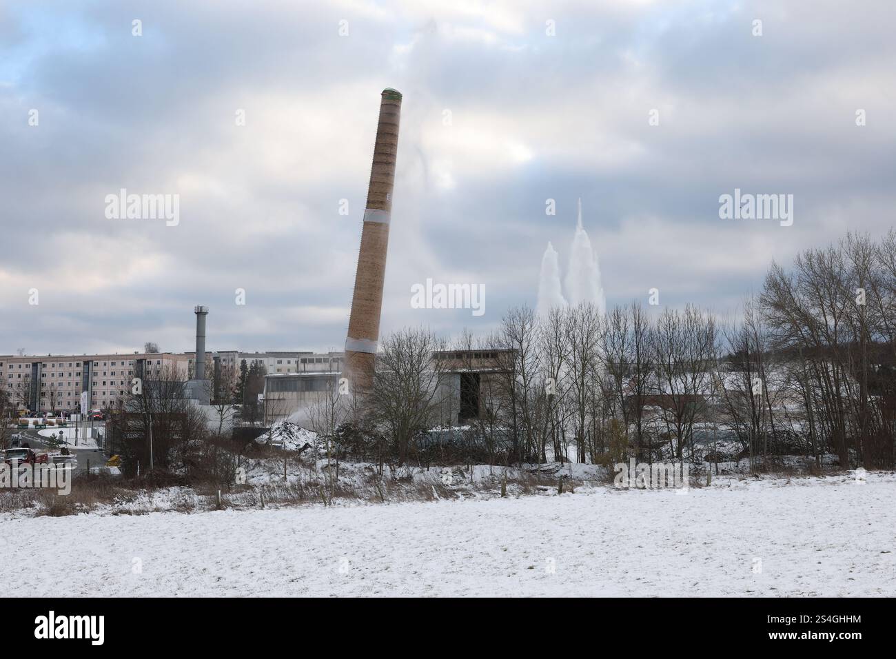 Eisenberg, Germany. 12th Jan, 2025. A 60-metre-high chimney was blown ...