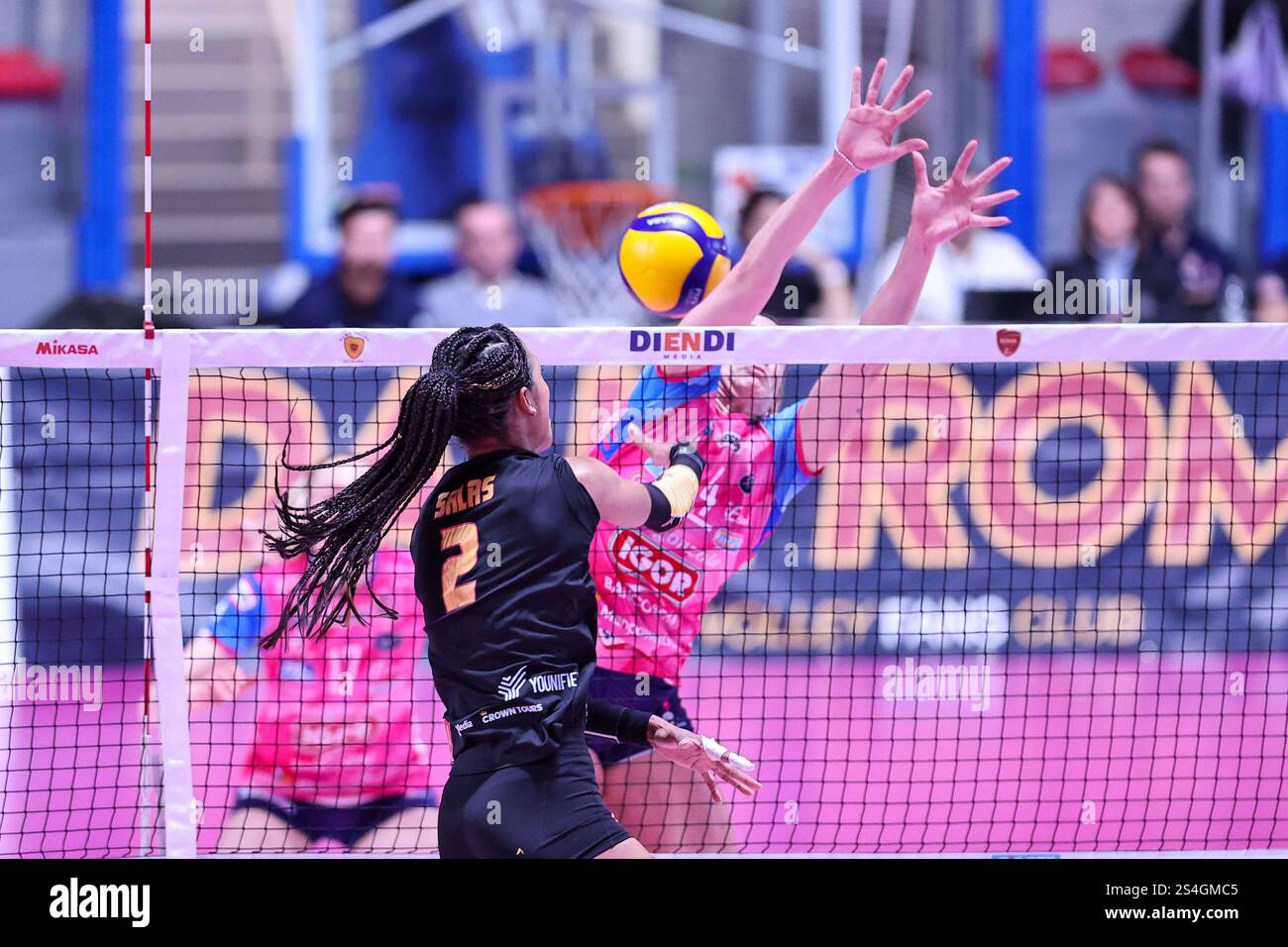 Rome, Italy. 12th Jan, 2025. Wilma Salas (Roma Volley) during Roma ...