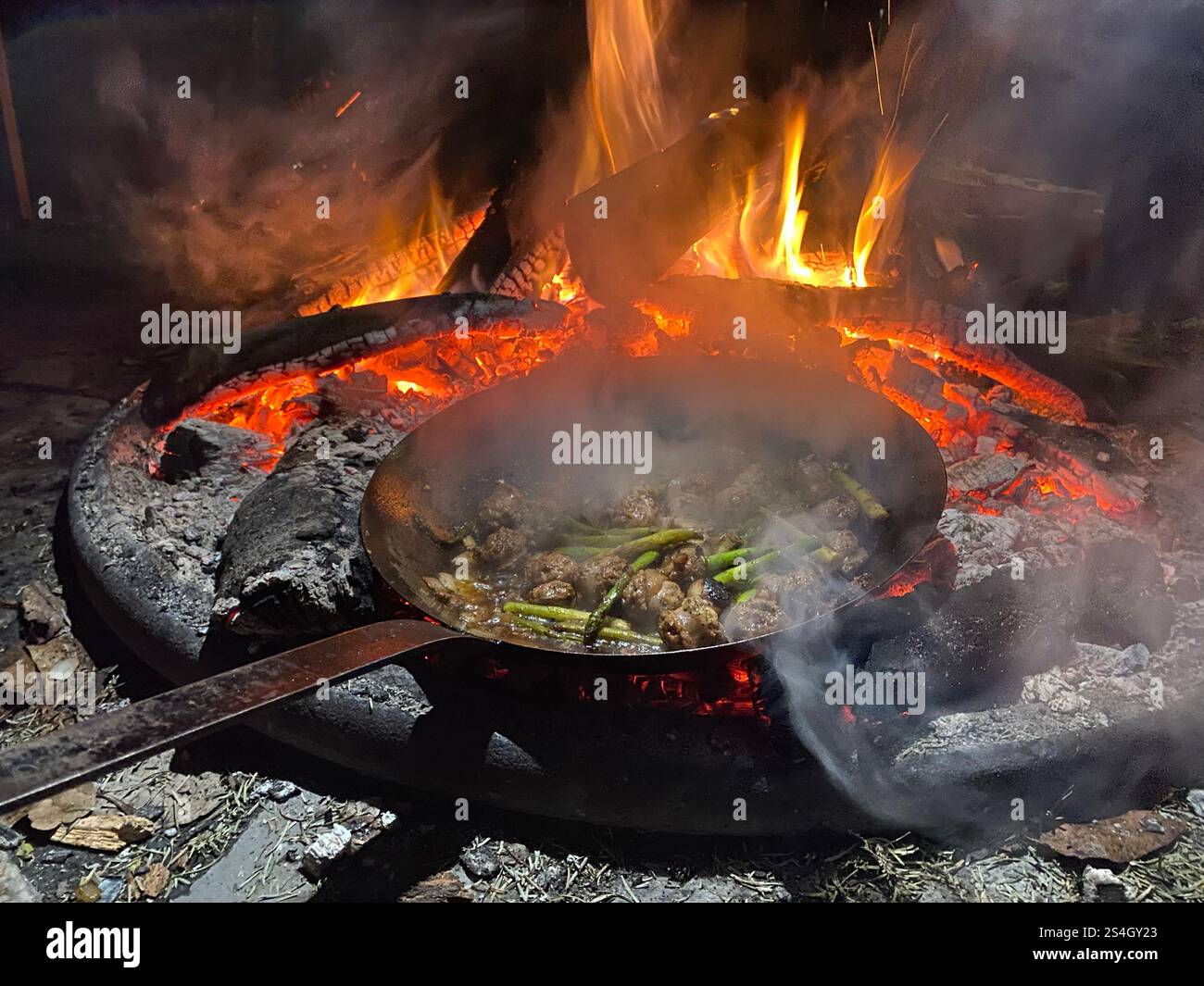 Spicy cook book cover hi-res stock photography and images - Alamy