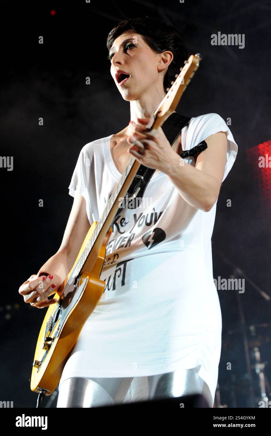 Roberta mogliotti italian singer hi-res stock photography and images ...