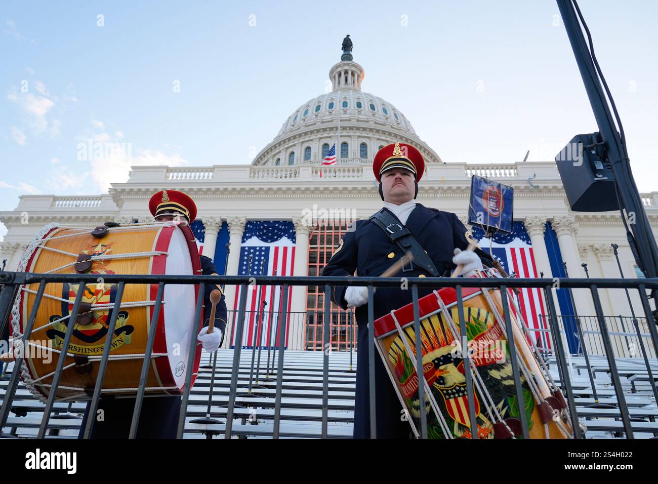 The U.S. Capitol looms over members of "The President's Own" U.S ...