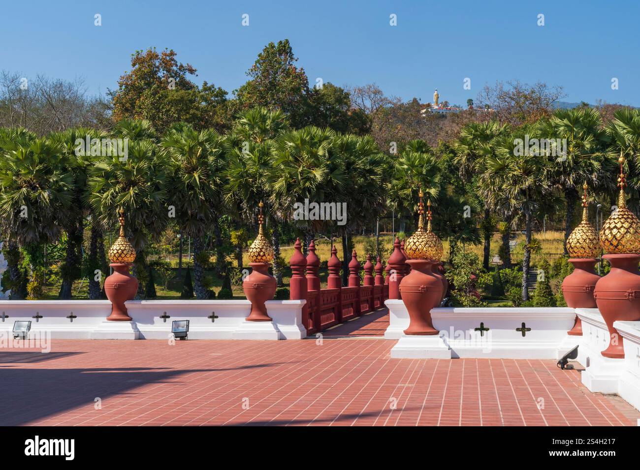 Royal Flora Ratchaphruek Garden Chiang Mai in Thailand Stock Photo - Alamy