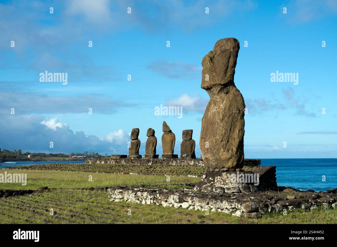 Two of the three primary Ahu (platforms with Moai) at the Tahai ...