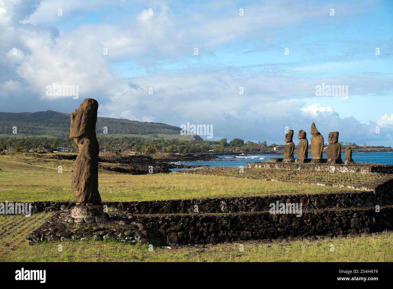 Two of the three primary Ahu (platforms with Moai) at the Tahai ...