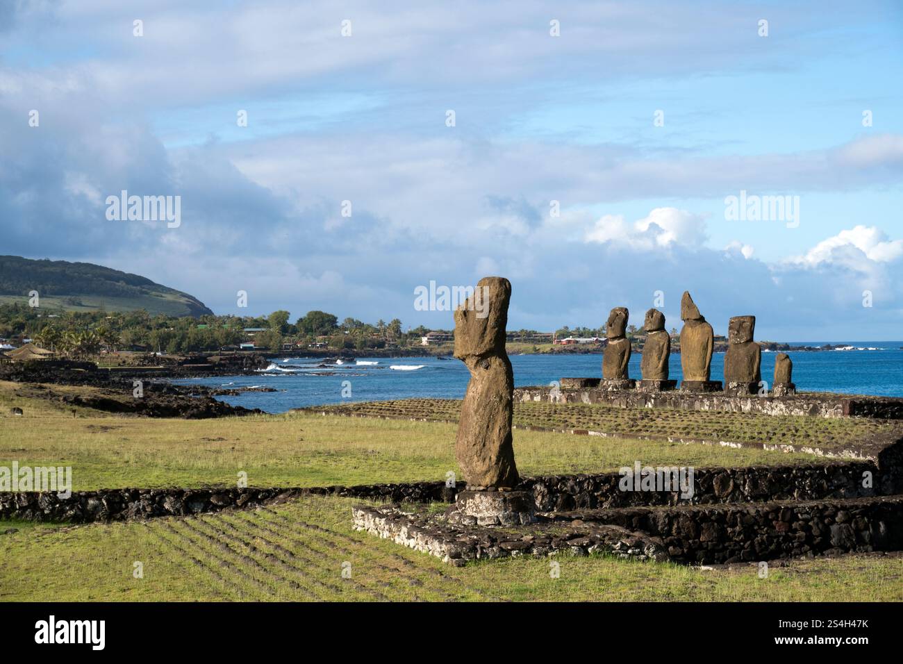 Two of the three primary Ahu (platforms with Moai) at the Tahai ...