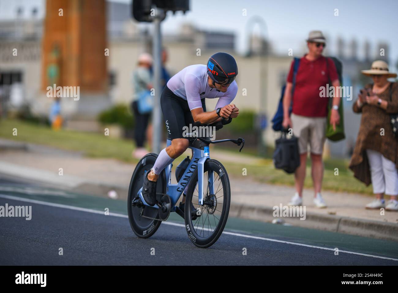 Melbourne, Australia. 12th Jan, 2025. Sebastian Tebbe is seen cycling ...