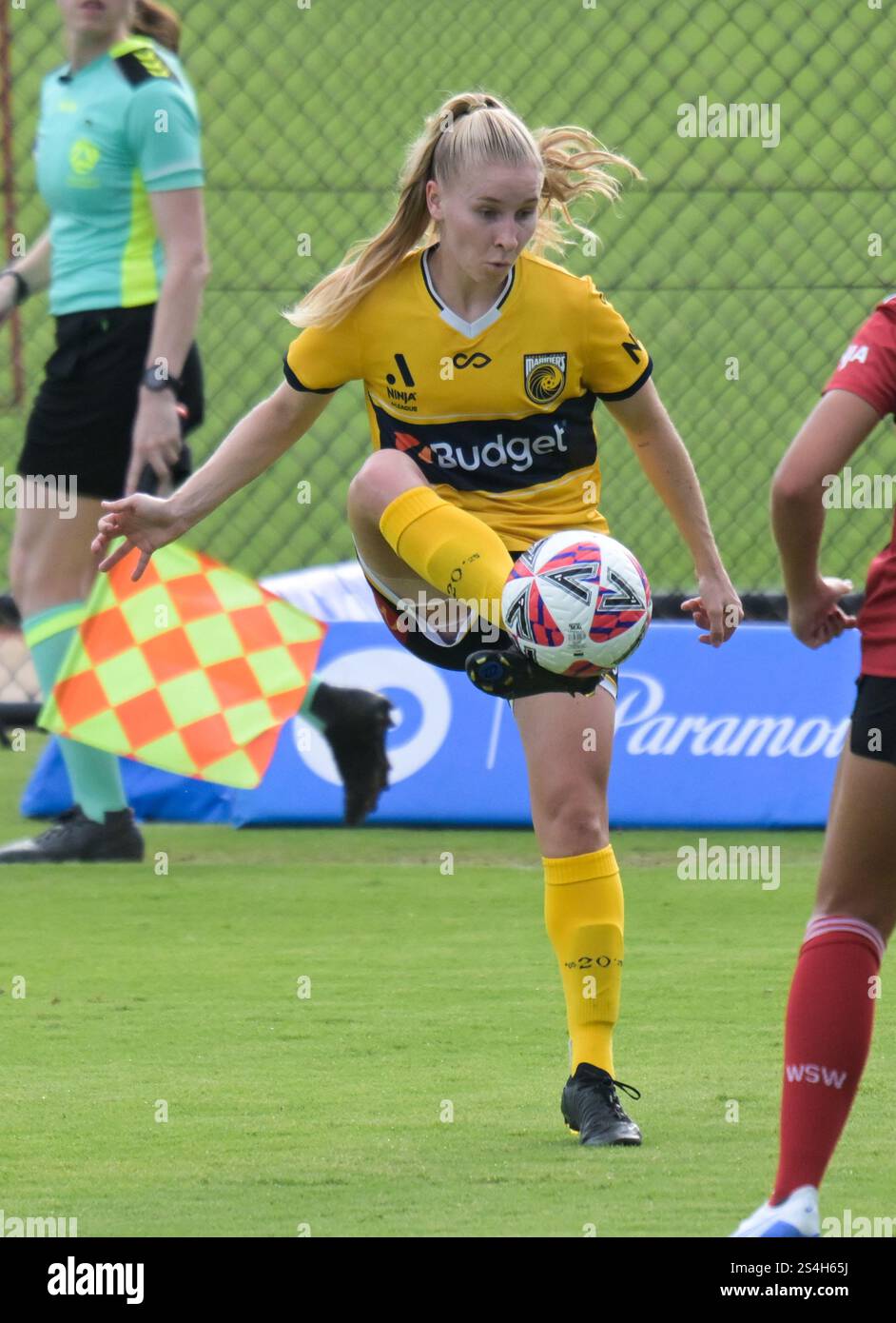 Rooty Hills, Australia. 12th Jan, 2025. Taylor Jade Ray of Central ...